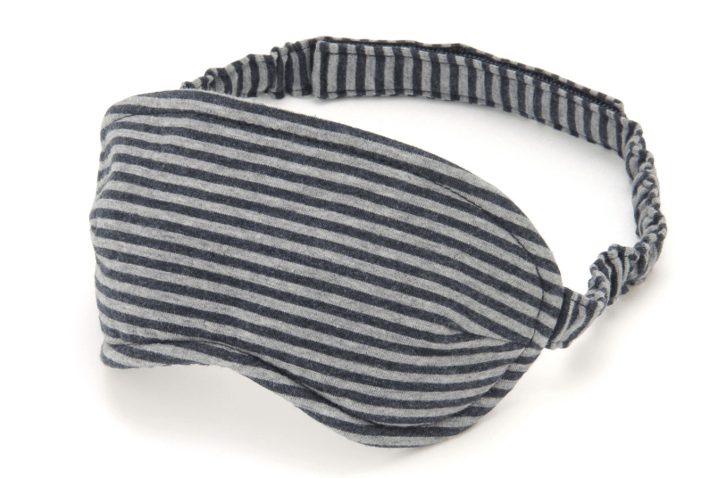 My in flight travel essentials – Jermpins | Eat. Play. Travel.