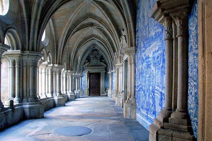 Porto: Where to see, and buy authentic hand painted Azulejos – Jermpins ...